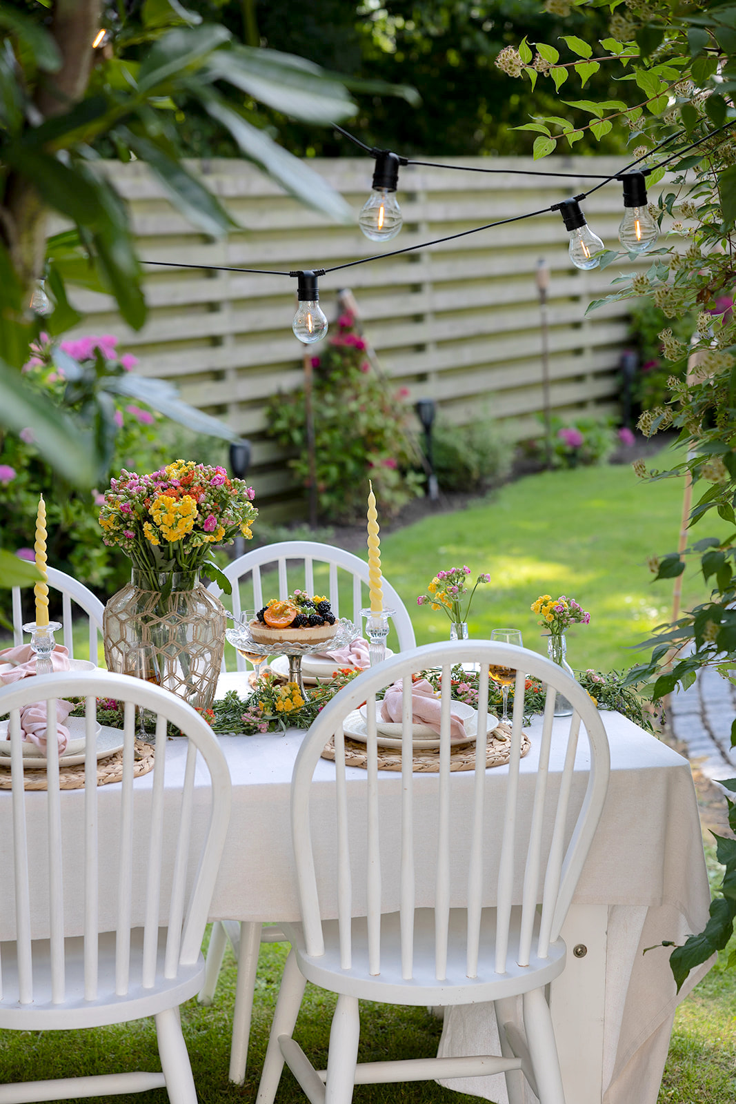 Welcome to Queen® Flowers | A unique flower experience